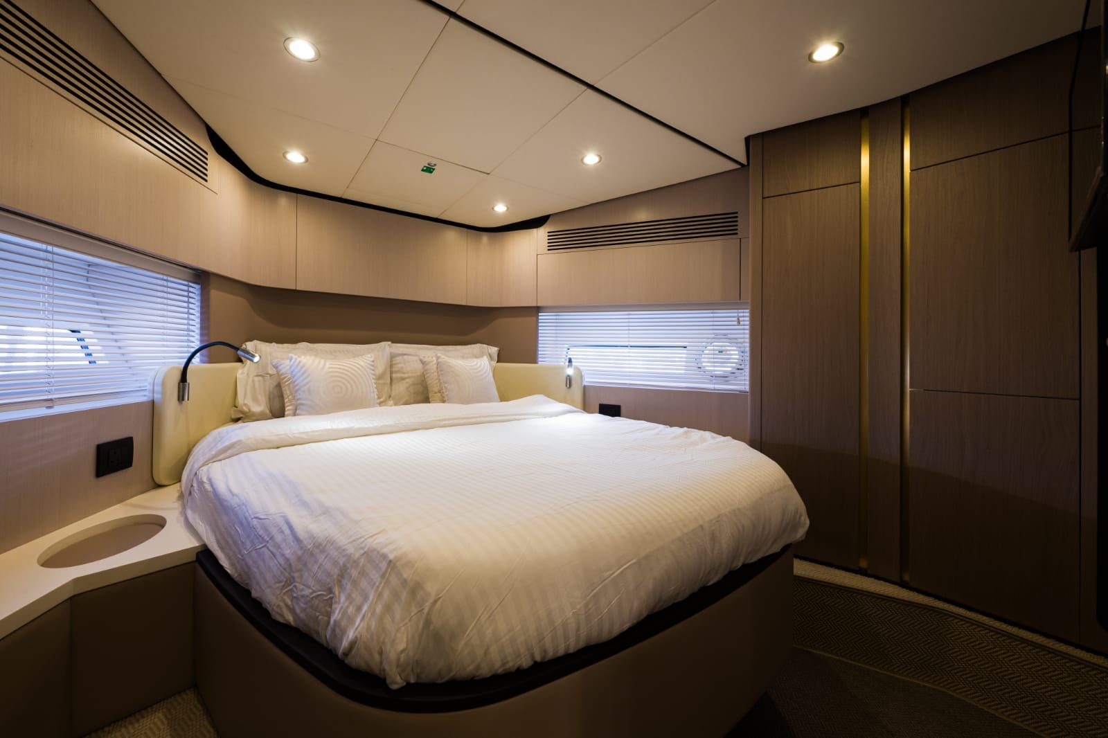 Azimut 55 - one of the most beautifully designed yachts