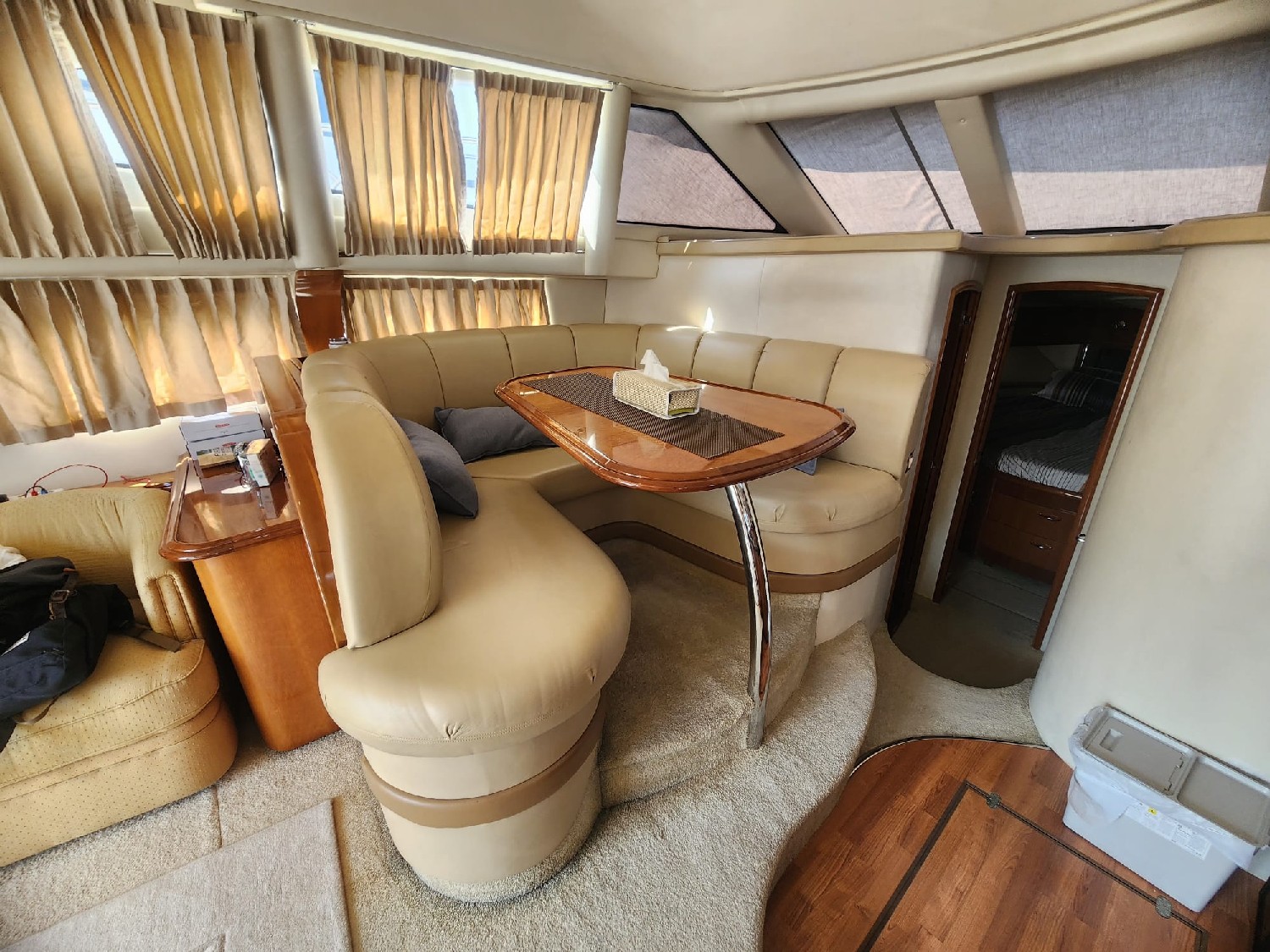 Carver 44 - Extraordinarily Spacious and High Quality