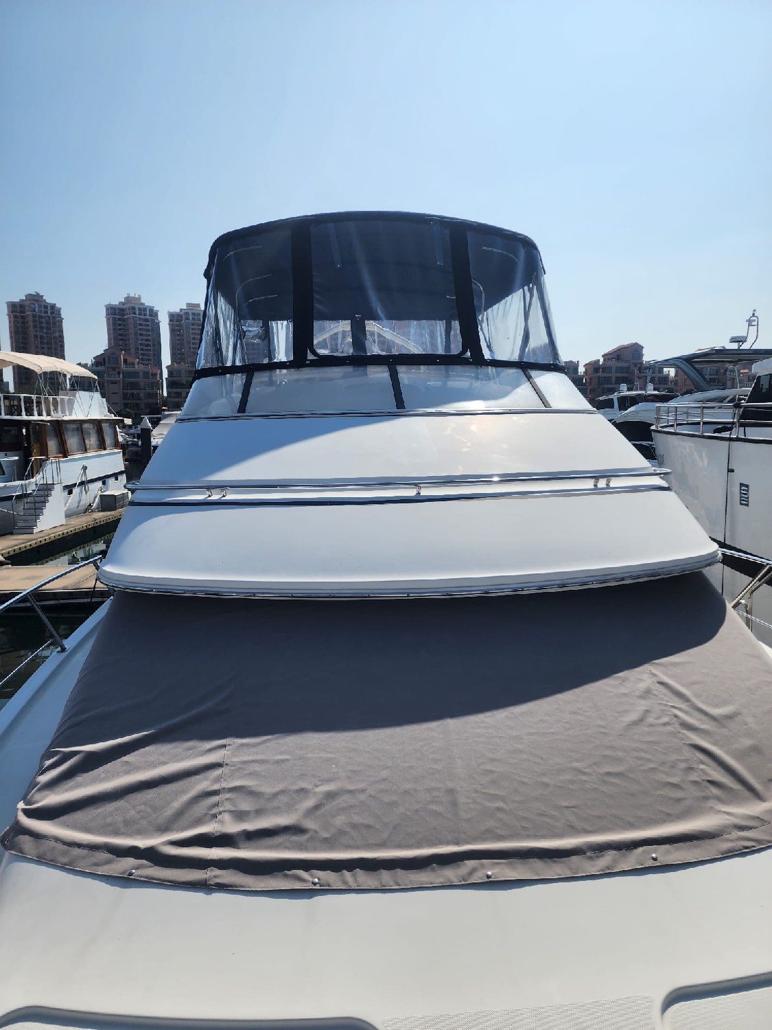 Carver 44 - Extraordinarily Spacious and High Quality